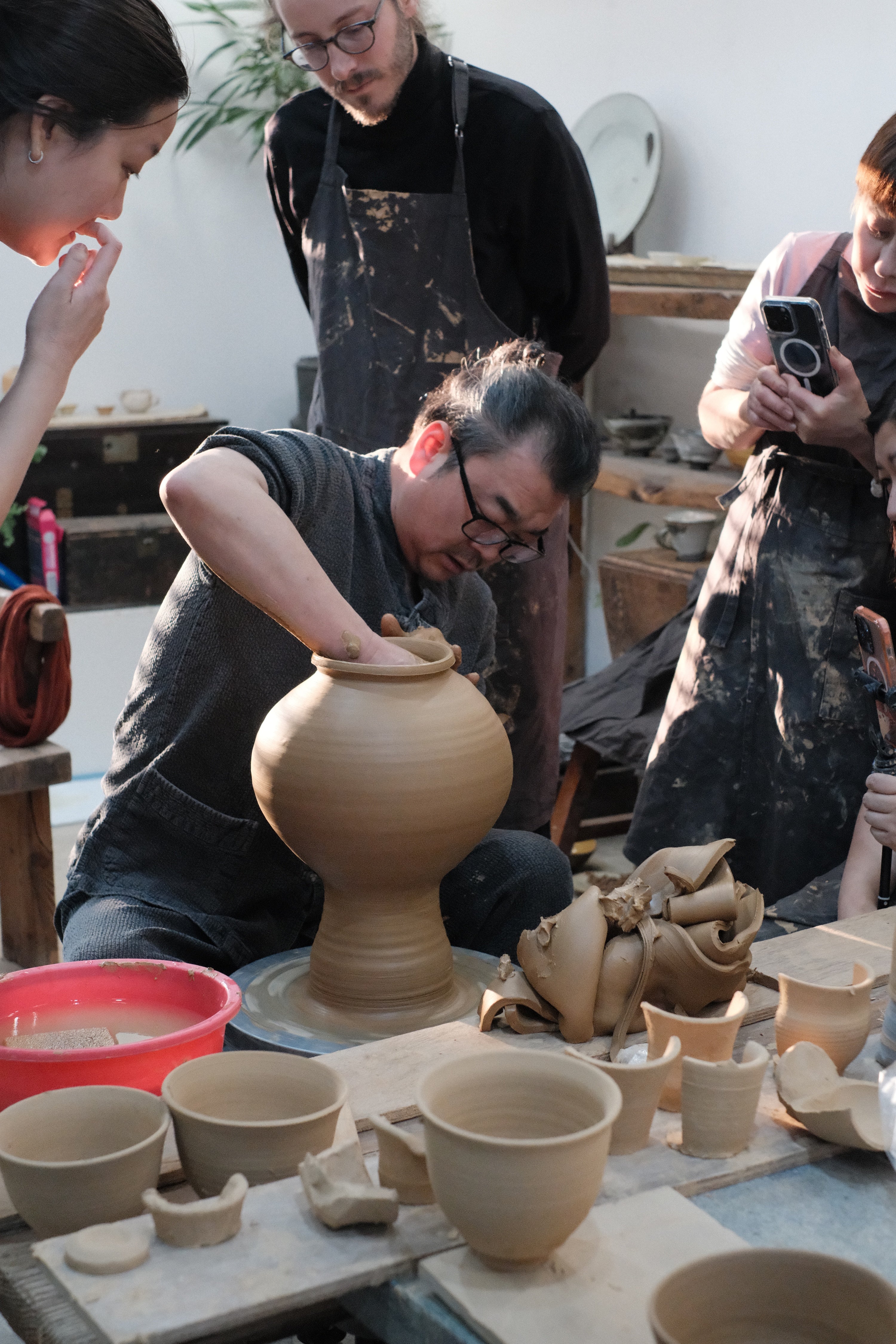 One-day Wheel Demonstration with Teacher Kwak Kyung Tae – Tao of Clay